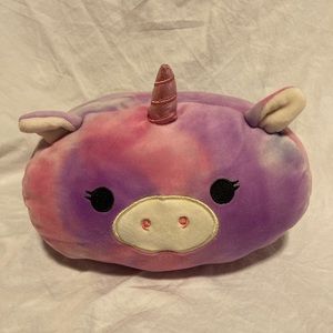 Squishmallows | Toys | Squishmallow 8 Lola Stackable Tracey Laying ...